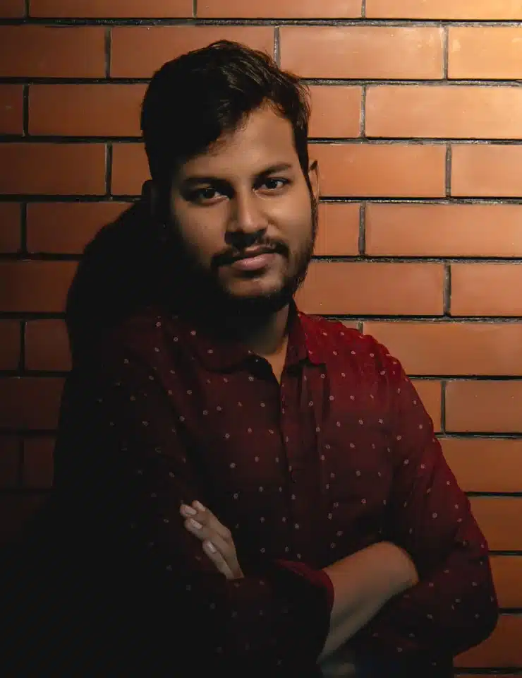 About us - WE CONVERT GREAT IDEAS TO BRILLIANT SOLUTIONS