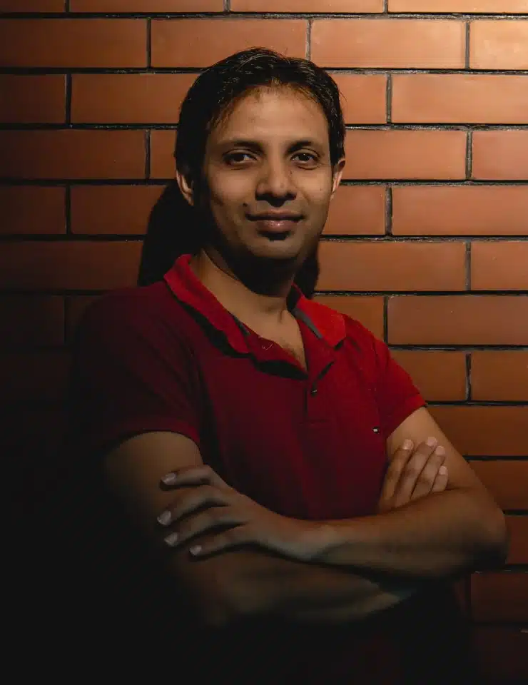 About us - WE CONVERT GREAT IDEAS TO BRILLIANT SOLUTIONS