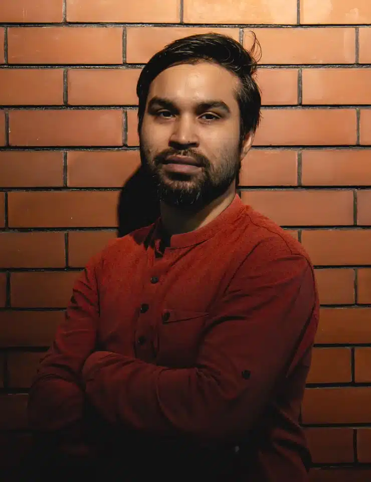 About us - WE CONVERT GREAT IDEAS TO BRILLIANT SOLUTIONS